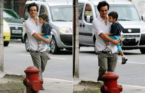 Wagner Moura Esposa Fumar Origen Tatuajes Y Patrimonio 2024 Taddlr