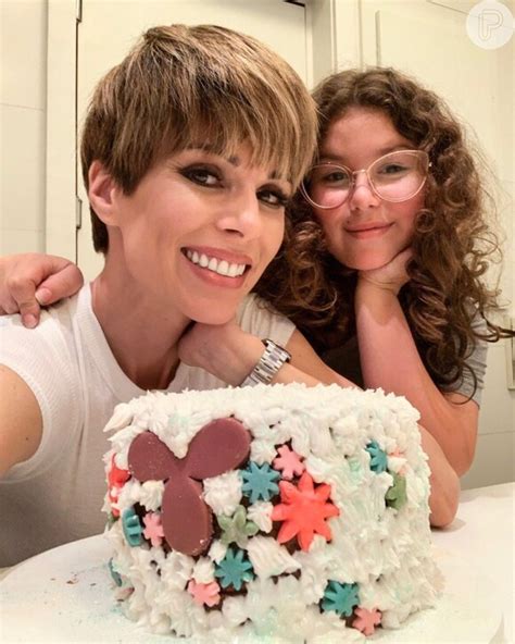 Foto Filha De Ana Furtado E Boninho Isabella Completou Anos