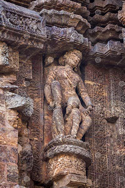 Kamasutra Postures In Hindu Indian Temples Erotic Statues Hindu Sun Temple Konark Orissa