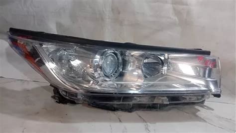 Faro Derecho Toyota Highlander Original Usado Env O Gratis