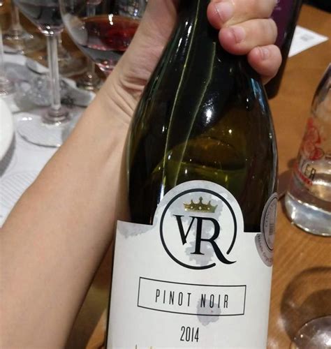 Cata A Ciegas De Vinos Mexicanos Margaret Vino De La Reina Pinot Noir