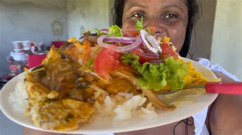 ALMOÇO DE HOJE AQUI NA ROÇA COMIDA BAIANA VATAPÁ PEIXE ARROZ BRANCO