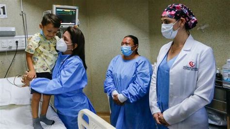 Minsa más de 56 000 pacientes ya fueron operados mediante el plan
