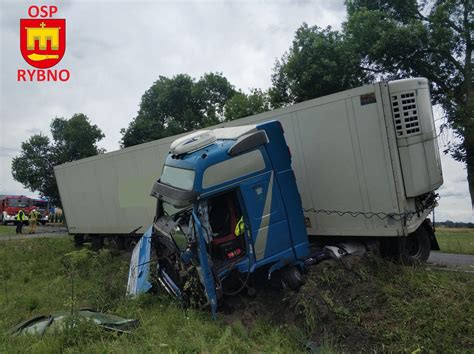 Szokujący wypadek pod Sochaczewem 29 latka zginęła w roztrzaskanym