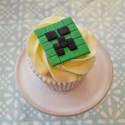 Minecraft Themed Handmade Edible Cupcake Toppers Etsy