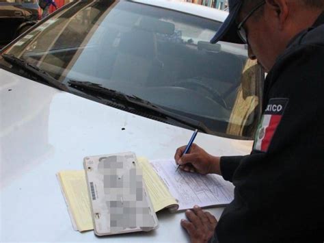 En qué casos le pueden quitar las placas a mi auto en CDMX y Edomex