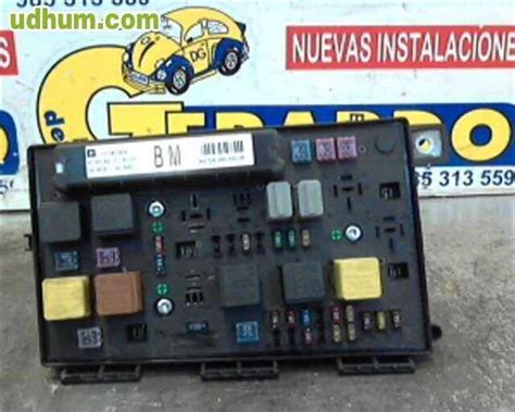 CAJA RELES OPEL ASTRA H 1 4