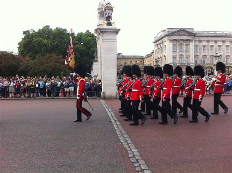 Londyn Pa Ac Buckingham I Zmiana Warty Getyourguide