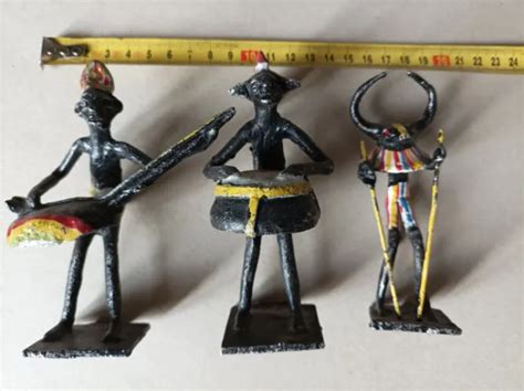 LOT STATUETTES PERSONNAGES BRONZE Ou LAITON ART POPULAIRE AFRICAIN