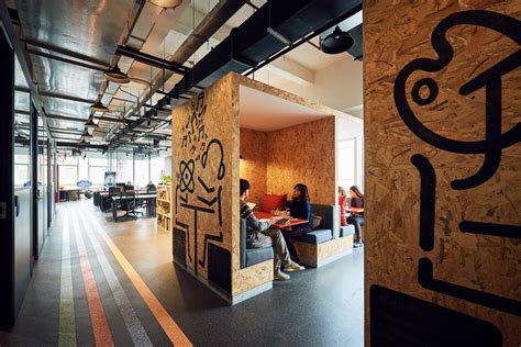 Closed Naked Hub Coworking In Shanghai China