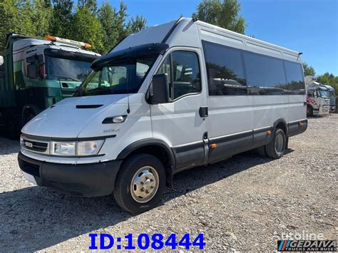 Iveco Daily Bus Atelier Yuwa Ciao Jp