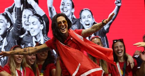 Info Léquipe féminine espagnole de football quitte la sélection