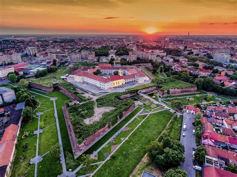 Cetatea Oradea Din Bihor Planiada