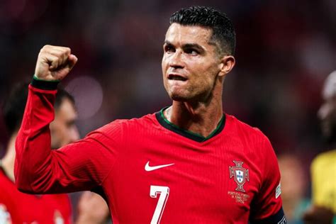 Cristiano Ronaldo El Futbolista Mejor Pagado Del Mundo El Comercio