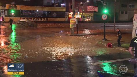 Chuva Provoca Transtornos E Estragos Em Belo Horizonte DF2 G1