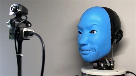 Este Robot Puede Copiar Expresiones Faciales Y Manifestar Emociones