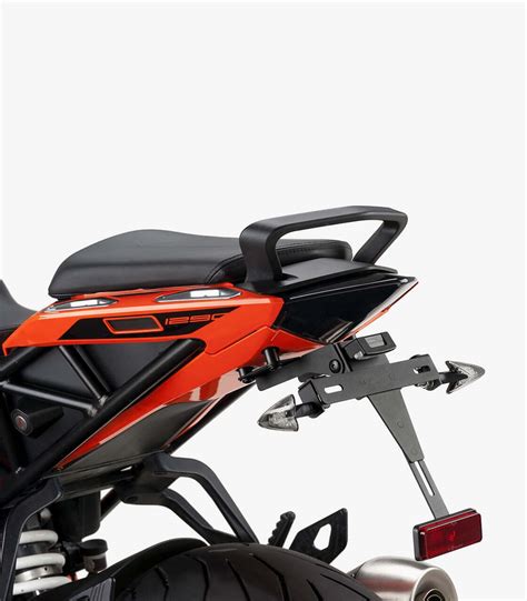 Portamatrículas Puig 8728N para KTM 1290 Superduke GT