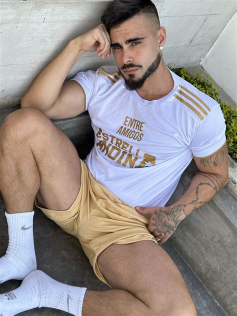 TW Pornstars Alexis Descalzo Twitter 10 50 PM 3 Apr 2023