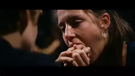 Adele Exarchopoulos Scène De Sexe Bleue Est La Plus Chaude Xhamster