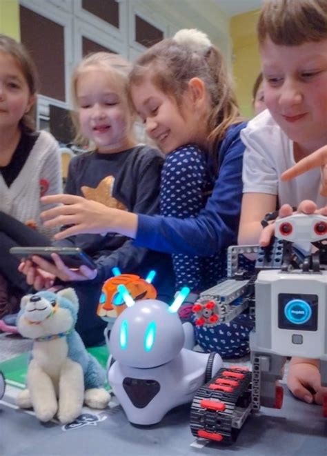 Laboratoria Przyszłości Zajęcia z robotami Photon Szkoła Podstawowa