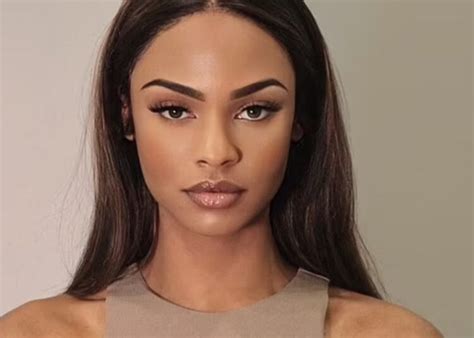 Watch Sports Illustrated Swimsuit Hot Rookies Show Off Their
