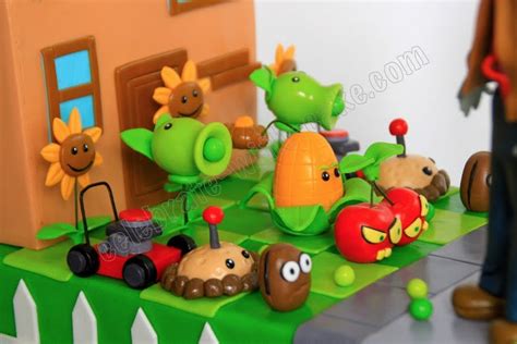Celebrate With Cake Plant Vs Zombies Cake Plants Vs Zombies Cake