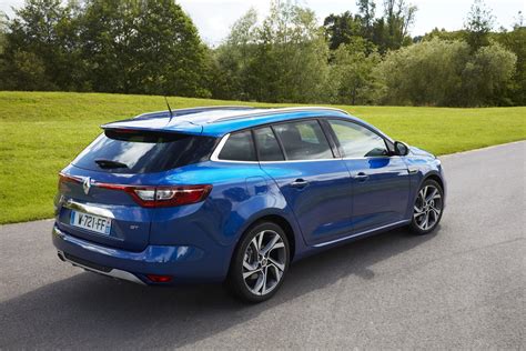 Yeni Renault Megane Estate Tan T Ld Sekiz Silindir
