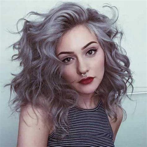 A Quick Guide To Granny Hair Trend 7 Styling Ideas