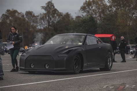 Meet Midnight Fury The Nissan GT R R35 That Broke The Quarter Mile Record