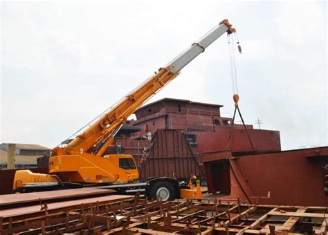 Lifting And Handling Multicrane Perkasa