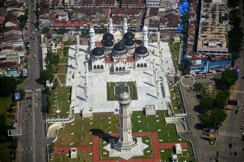 MASJID RAYA BAITURRAHMAN DI BANDA ACEH ANTARA Foto