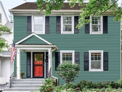 16 Stunning Green Exterior House Colors You Ll Love Allura USA