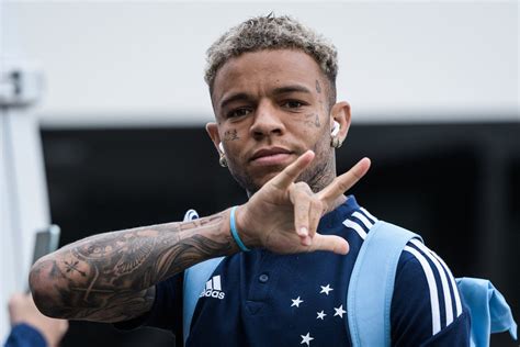 Blog da Raposa on Twitter Rafael Bilu se recupera de lesão e volta