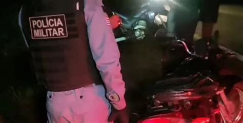 Adolescente suspeito de praticar assalto é morto a tiros perto de