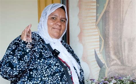 Señora Catolica de Tik Tok se vuelve DJ y se avienta un Santo Perreo