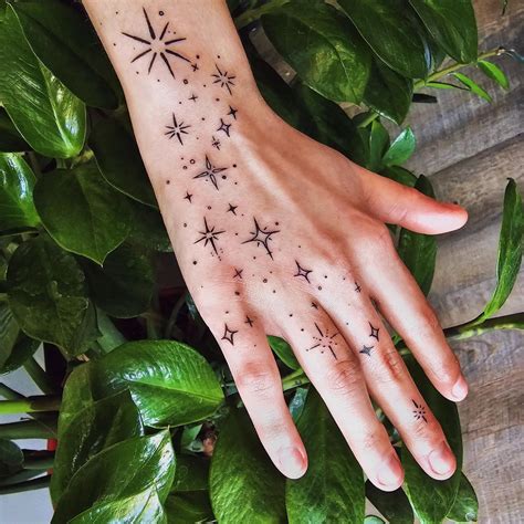 Tatuajes de estrella 35 diseños en HD increíblemente impactantes