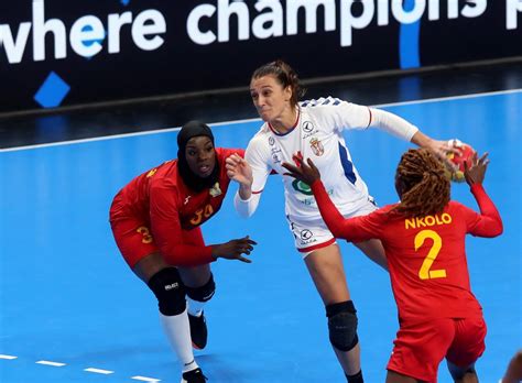 MONDIAL HANDBALL DAMES Déjà deux défaites en deux matchs pour les