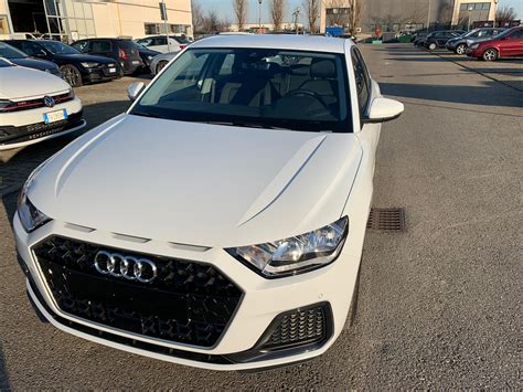 AUDI A1 SPORTBACK 25 1 0 TFSI 95 CV S Tronic Admired