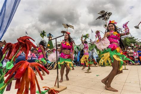 Fiesta De San Juan Toda La Selva Celebra Rumbos De Sol Piedra