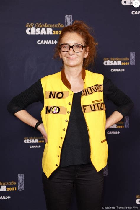 Corinne Masiero Nue Aux C Sar Le Soutien Sans Faille De Son Compagnon