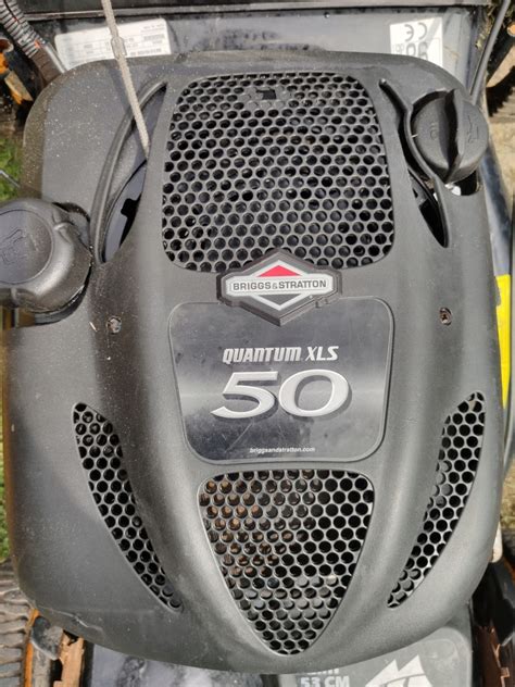 Silnik BRIGGS STRATTON QUANTUM XLS 50 8379931209 Oficjalne Archiwum