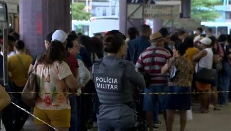 A Gazeta Homem Assassinado Dentro Do Terminal De Campo Grande Em