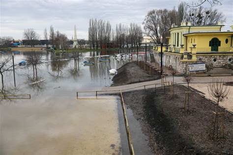 Magyar Nemzet Galéria Képeken a Duna tetőzése