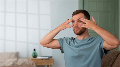 How To Improve Eyesight Naturally 8 Best Ways