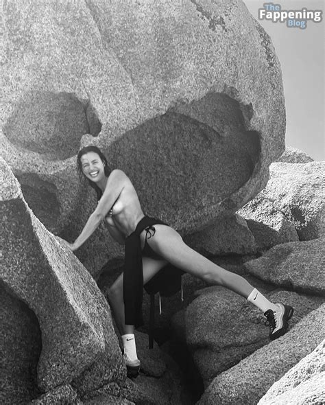 Irina Shayk Topless Photos The Fappening Frappening
