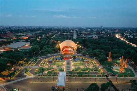 Taman Mini Indonesia Indah TMII Wahana Jadwal Buka Tiket