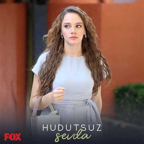Zeynep Hudutsuz Sevda