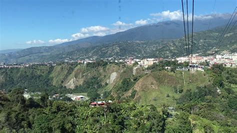 Subida a la 1era Estación del Teleférico Mukumbari en Merida Venezuela