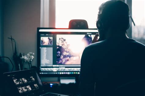 Freelancer O Que é Como Se Tornar Um Vantagens E Desvantagens