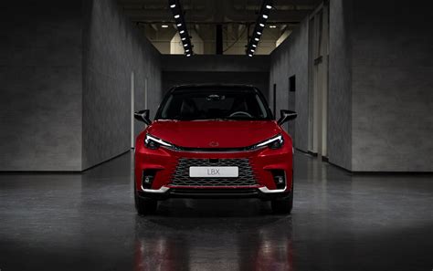 Lexus Ecco Il Nuovo SUV Compatto LBX MEGAMODO